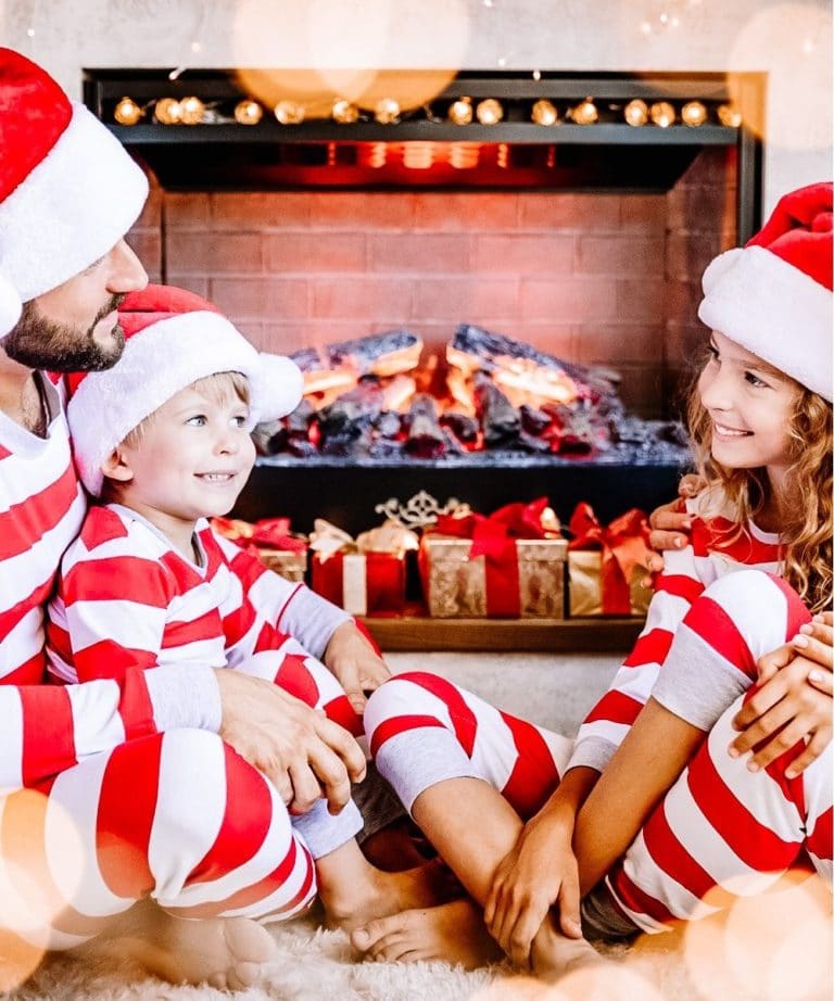 10 Simple Family Christmas Traditions - beyond the playroom