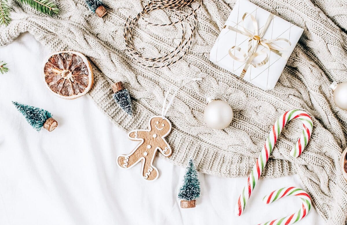 Gingerbread Man Scavenger Hunt - beyond the playroom